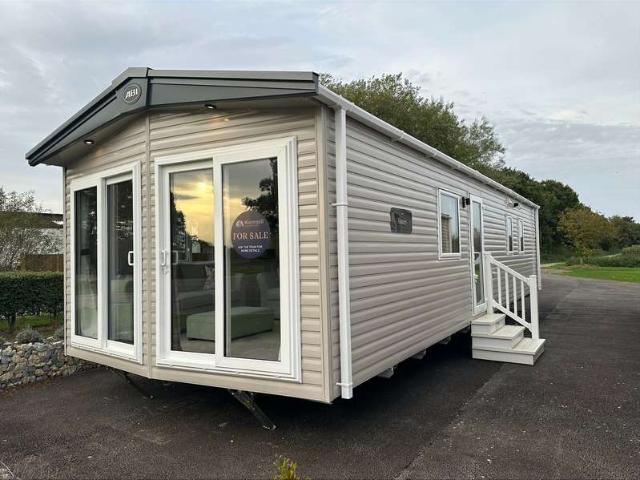 2 Bedroom Caravan Mobile Home