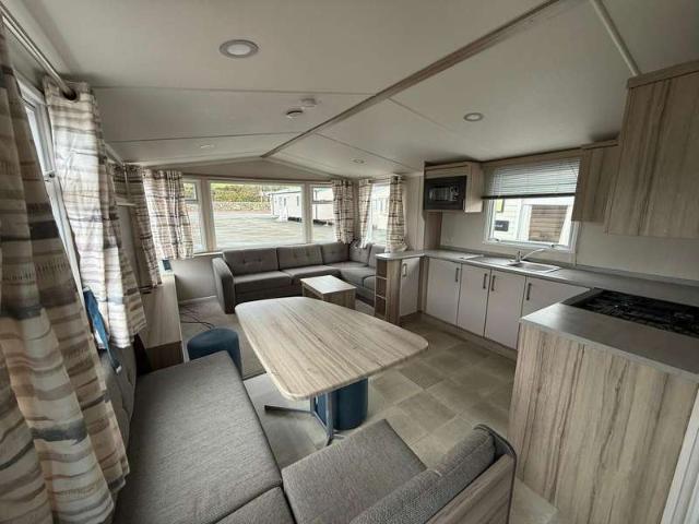 2 Bedroom Caravan Mobile Home