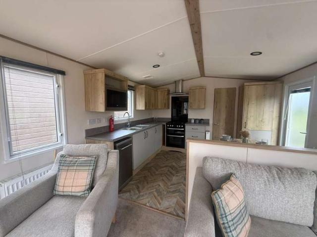 2 Bedroom Caravan Mobile Home