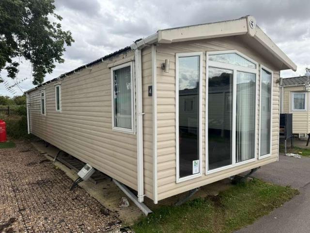 2 Bedroom Caravan Mobile Home
