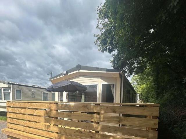 2 Bedroom Caravan Mobile Home