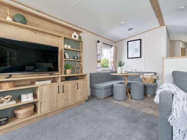 2 Bedroom Caravan Mobile Home