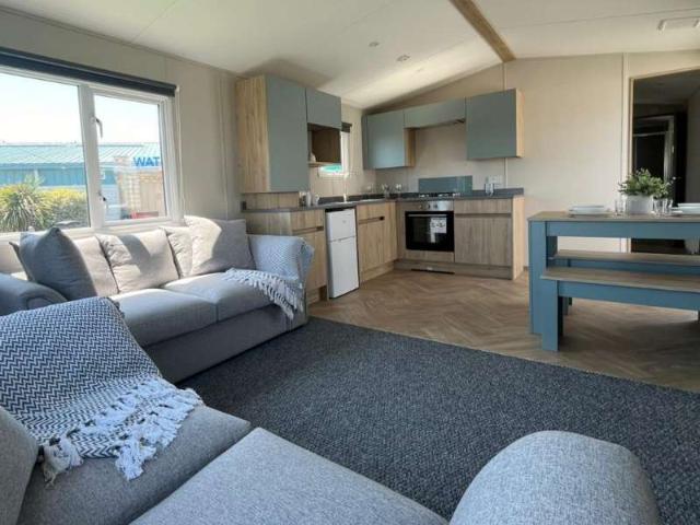 2 Bedroom Mobile Home