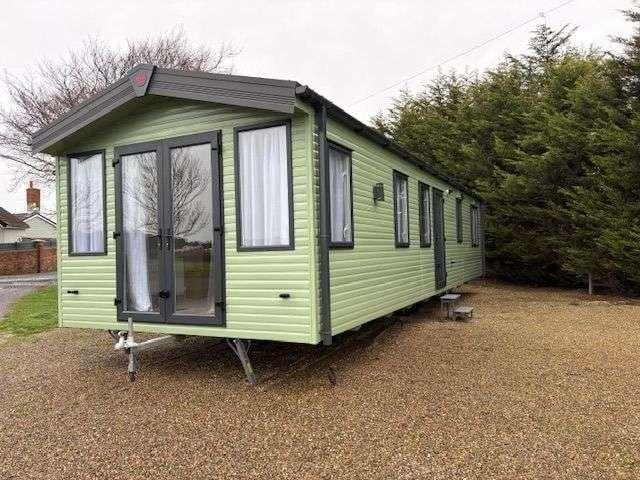 2 Bedroom Caravan Mobile Home
