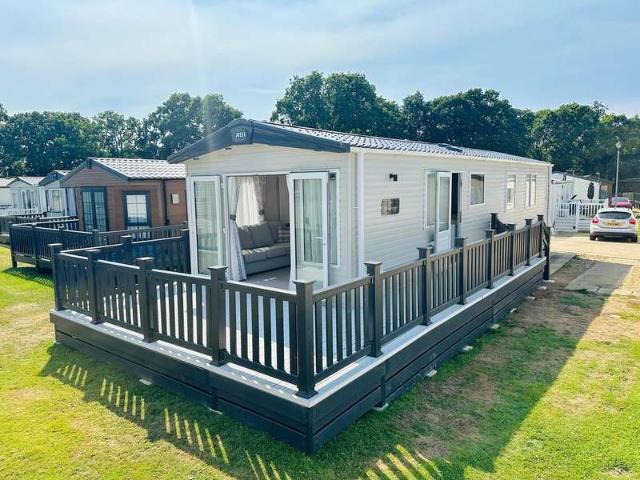 2 Bedroom Caravan Mobile Home