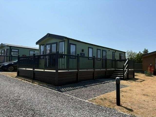 2 Bedroom Caravan Mobile Home