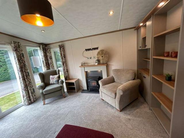 2 Bedroom Caravan Mobile Home