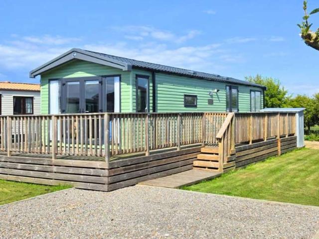 2 Bedroom Caravan Mobile Home