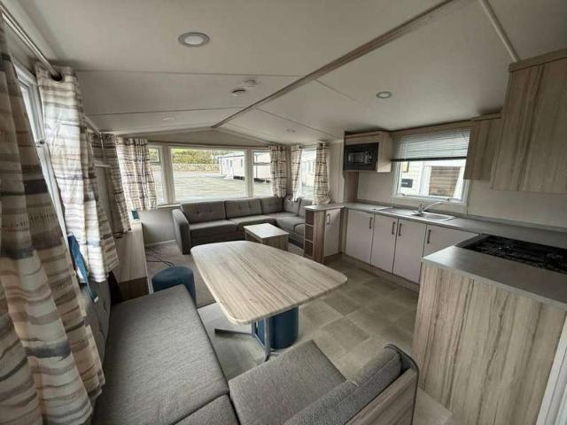 2 Bedroom Caravan Mobile Home