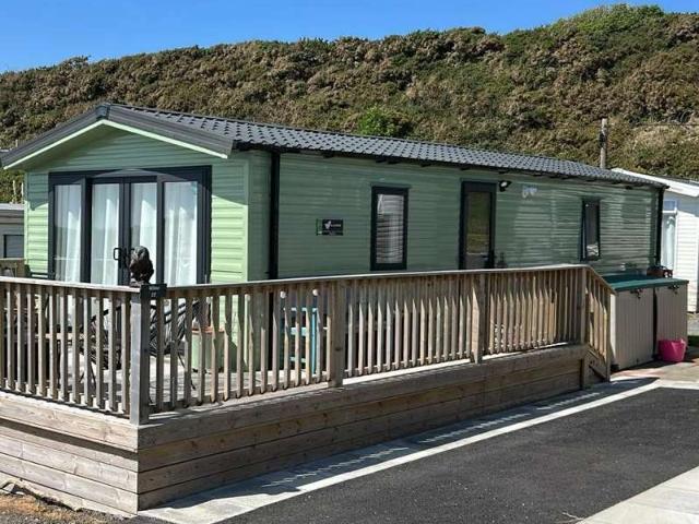 2 Bedroom Caravan Mobile Home