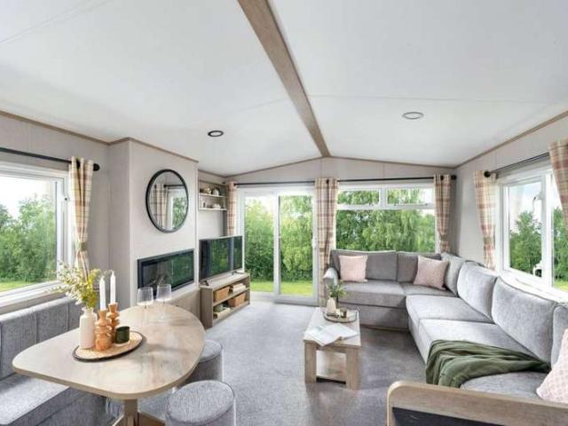 2 Bedroom Caravan Mobile Home