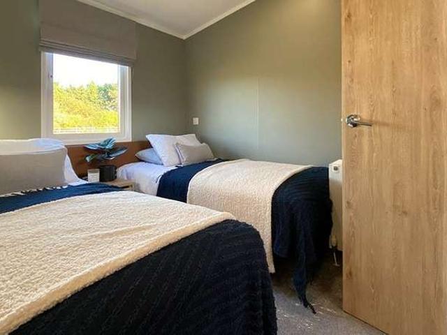 2 Bedroom Caravan Mobile Home