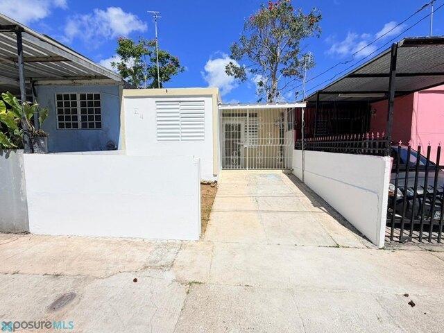 2 bedroom, Carolina RI 00987 104994896