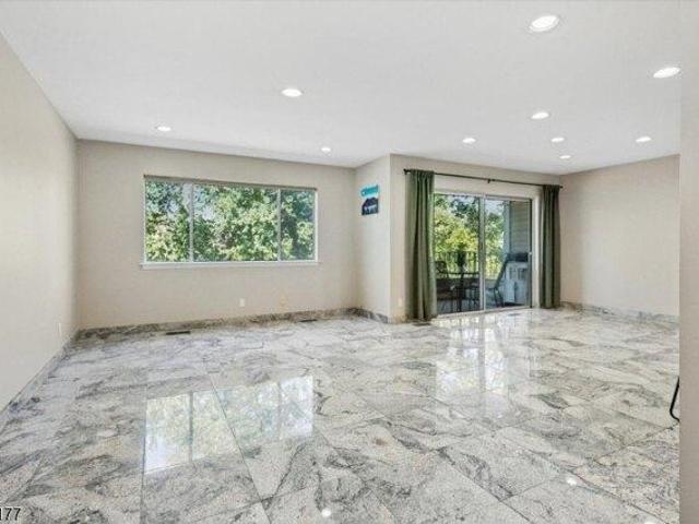 2 bedroom, Cedar Grove NJ 07009 105141155