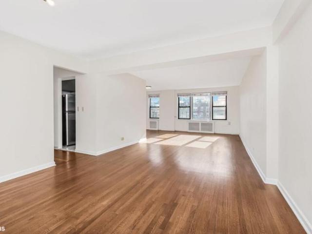 2 bedroom, Central Riverdale NY 98818411