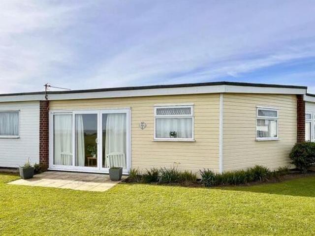 2 Bedroom Chalet For Sale In Edward Road