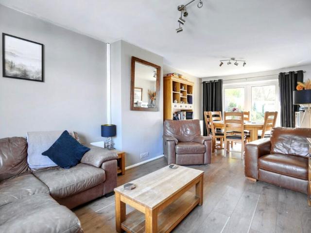 2 bedroom chalet for sale in Huntington Road, Coxheath, ME17