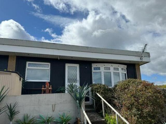 2 Bedroom Chalet For Sale In Lavernock