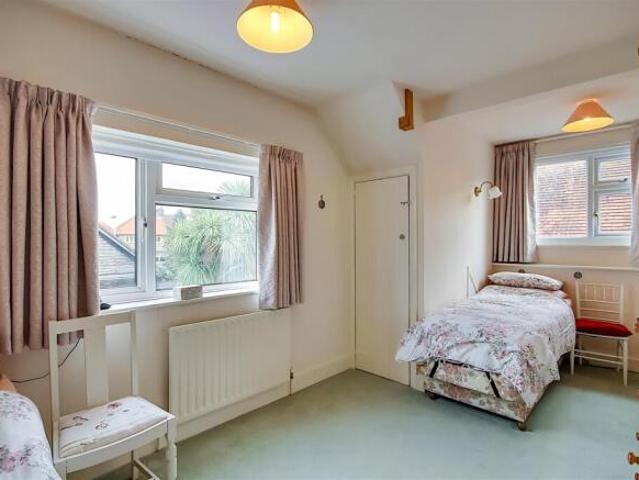 2 bedroom chalet for sale in St. Wilfreds Road, Worthing, BN14