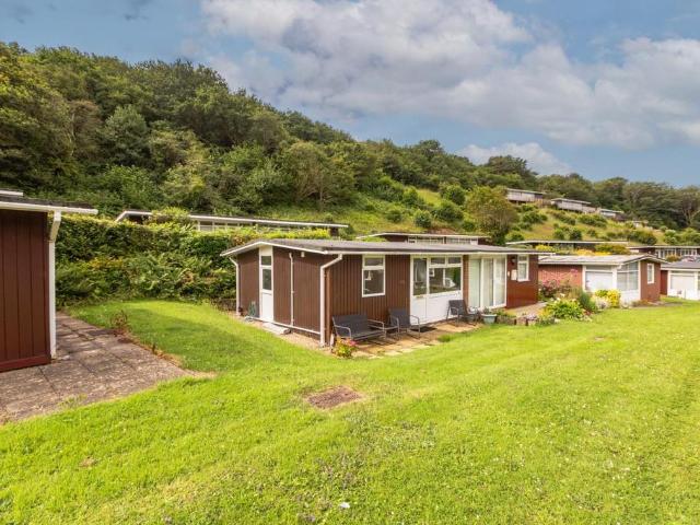 2 bedroom chalet for sale