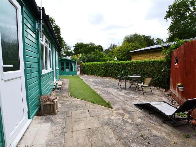 2 bedroom chalet for sale