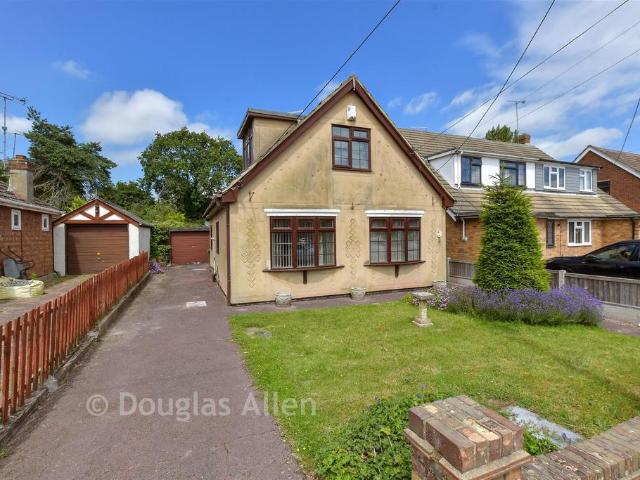 2 bedroom chalet for sale