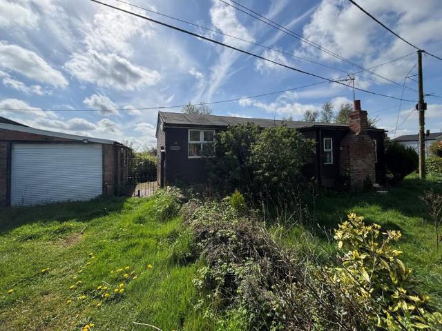 2 bedroom chalet for sale