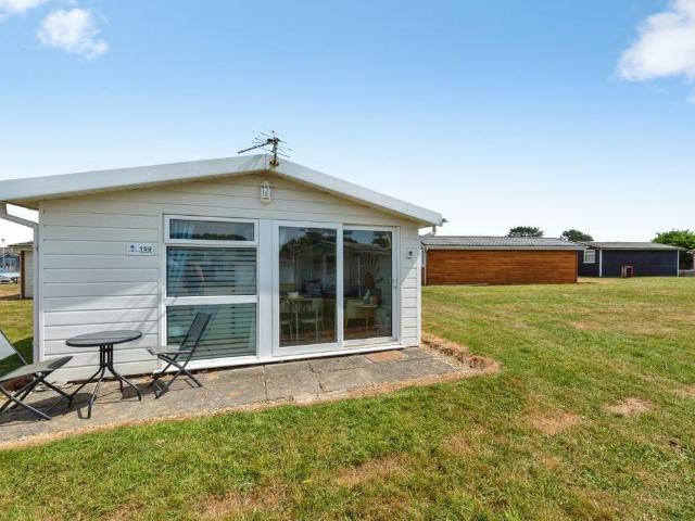 2 bedroom chalet for sale