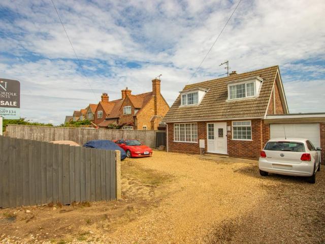 2 bedroom chalet for sale