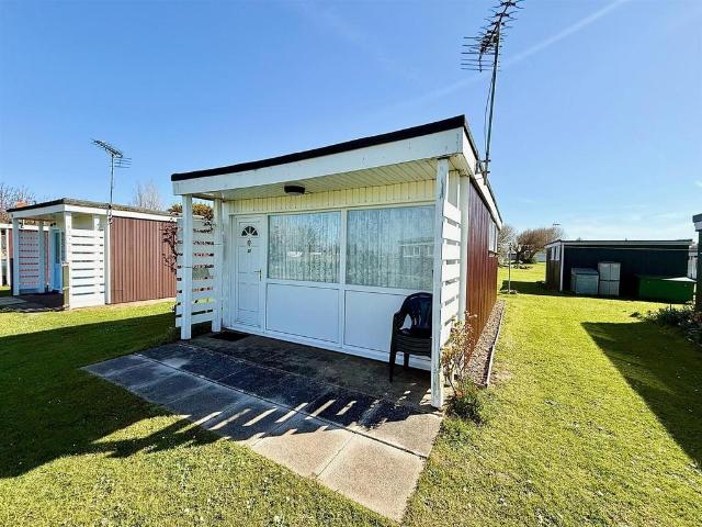 2 bedroom chalet for sale