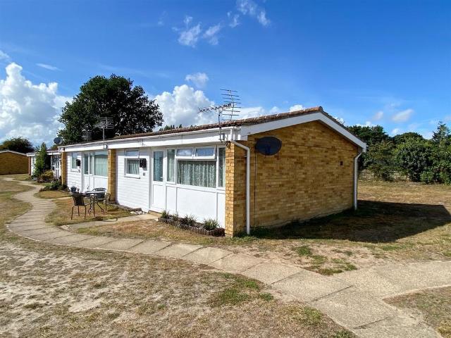 2 bedroom chalet for sale