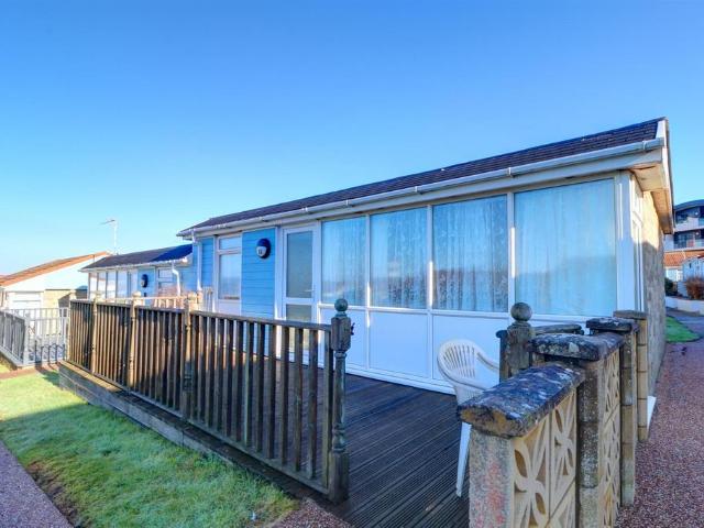 2 bedroom chalet for sale