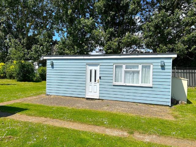 2 bedroom chalet for sale