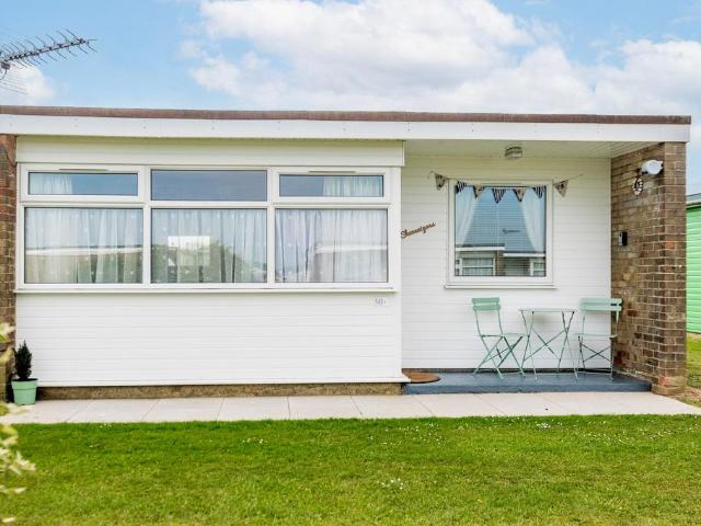 2 bedroom chalet for sale