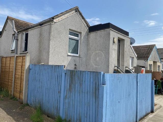 2 bedroom chalet for sale