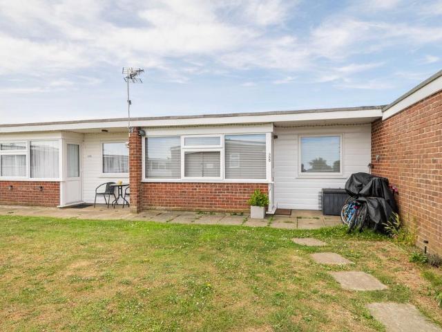 2 bedroom chalet for sale