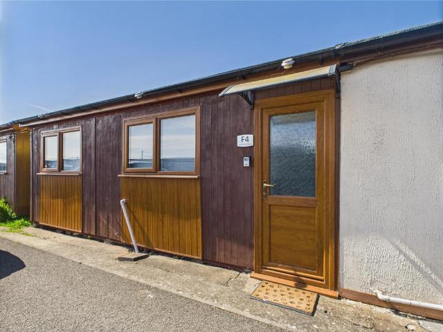 2 bedroom chalet for sale