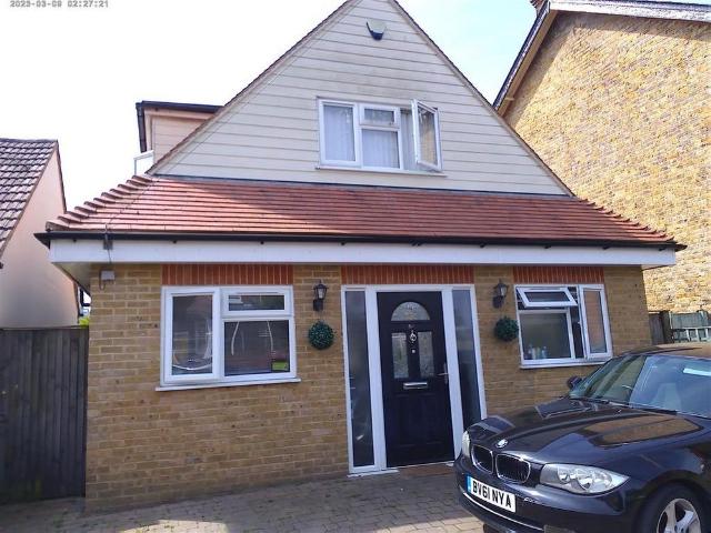 2 bedroom chalet to rent