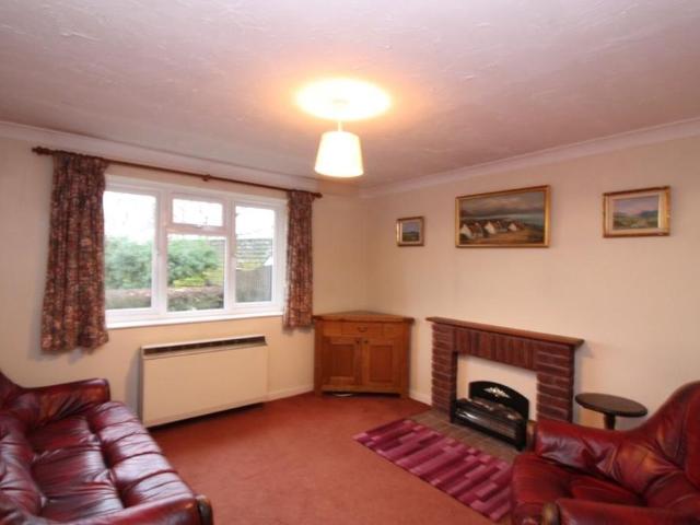 2 bedroom chalet to rent