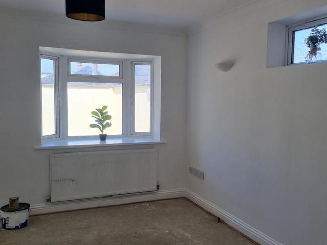 2 bedroom chalet to rent