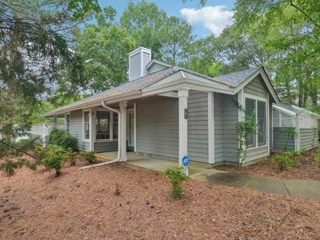 2 bedroom, Chapel Hill NC 27514 103601457