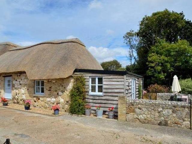 2 bedroom character property for sale in Middleton PO40