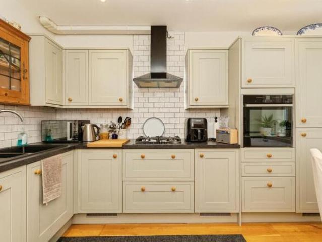 2 bedroom character property for sale in North Road, Combe Down, Bath, BA2