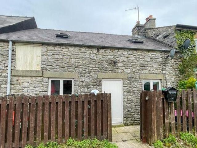 2 Bedroom Character Property For Sale In Chelmorton