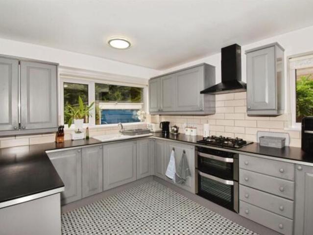 2 bedroom character property for sale in Fiona Drive, Thurnby, Leicester, LE7