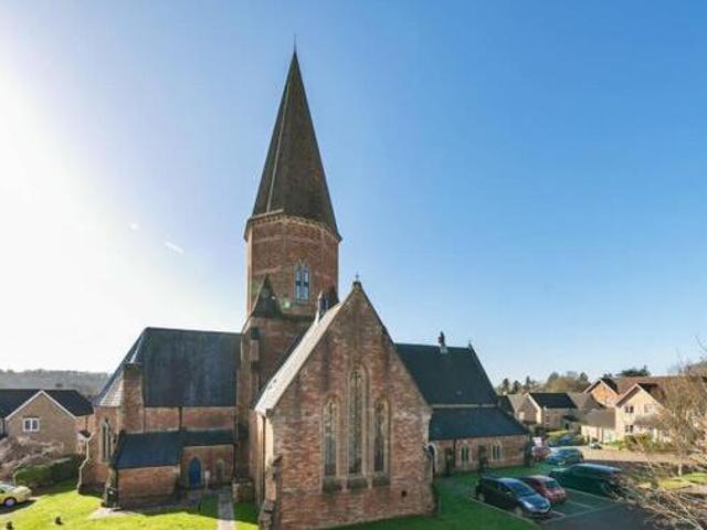 2 Bedroom Character Property For Sale In South Horrington Village, Wells
