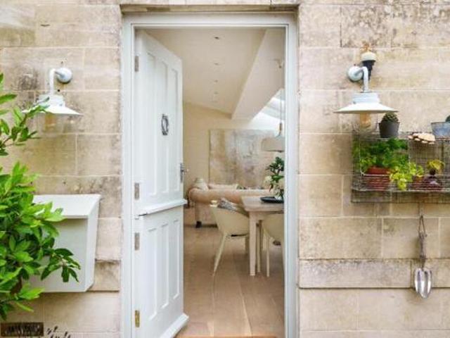 2 Bedroom Character Property For Sale In Wardour, Tisbury