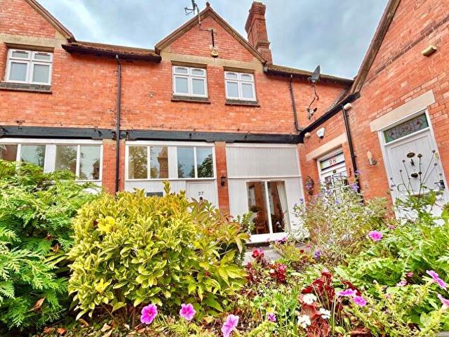 2 Bedroom Character Property To Rent In Caldecote Hall Drive, Caldecote, CV10