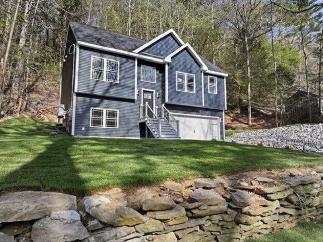 2 bedroom, Charlton MA 01507 102961652