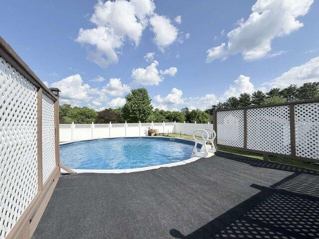 2 bedroom, Charlestown NH 03603 104479772